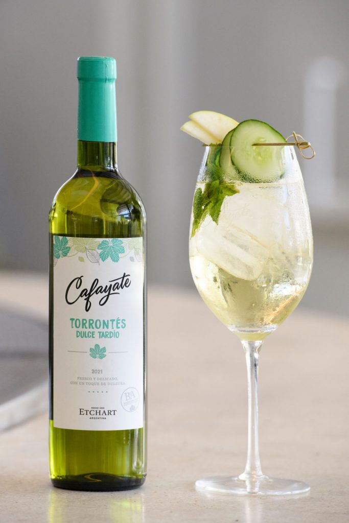 Tips: cómo preparar 2 tragos con vino ricos y refrescantes para ...